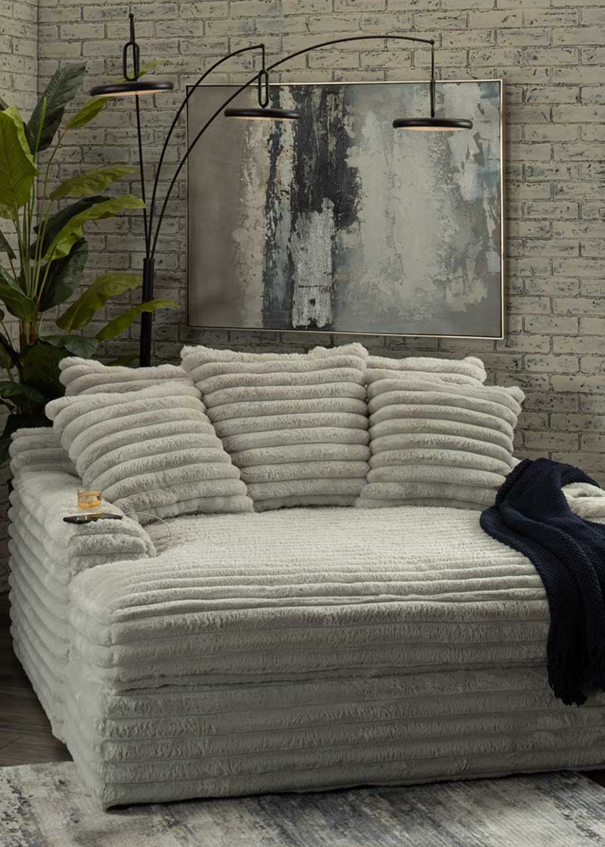 Couch+Co.
